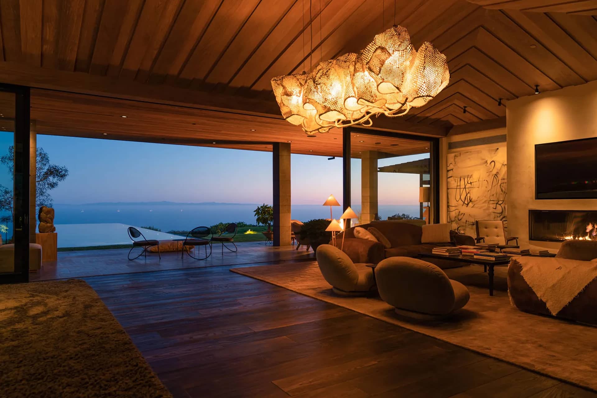 About Us | Zia and Sagor Carpets Trading LLC, Dubai , UAE